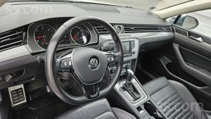 Balts Volkswagen Passat Alltrack 2017 Rīga, ar dzinēja tilpumu 2.00 L un nobraukumu 310 tūkst. km par 11900 €, foto 12 vietnē AUTOMOTO.COM.LV
