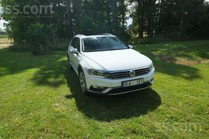 Balts Volkswagen Passat Alltrack 2017 Rīga, ar dzinēja tilpumu 2.00 L un nobraukumu 0 tūkst. km par 15500 €, foto  vietnē AUTOMOTO.COM.LV