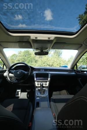 Balts Volkswagen Passat Alltrack 2017 Rīga, ar dzinēja tilpumu 2.00 L un nobraukumu 0 tūkst. km par 15500 €, foto 5 vietnē AUTOMOTO.COM.LV