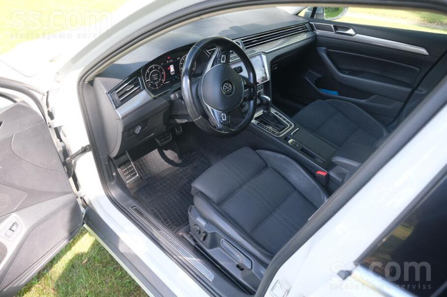 Balts Volkswagen Passat Alltrack 2017 Rīga, ar dzinēja tilpumu 2.00 L un nobraukumu 0 tūkst. km par 15500 €, foto 9 vietnē AUTOMOTO.COM.LV