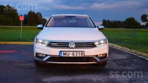 White Volkswagen Passat Alltrack 2017 in Riga, with an engine capacity of 2.00 L and mileage of 325 thousand km for 11500 €, photo 9 on AUTOMOTO.COM.LV