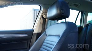 White Volkswagen Passat Alltrack 2017 in Riga, with an engine capacity of 2.00 L and mileage of 325 thousand km for 11500 €, photo 17 on AUTOMOTO.COM.LV