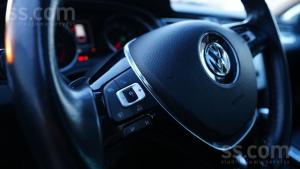 White Volkswagen Passat Alltrack 2017 in Riga, with an engine capacity of 2.00 L and mileage of 325 thousand km for 11500 €, photo 22 on AUTOMOTO.COM.LV