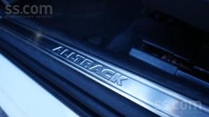 White Volkswagen Passat Alltrack 2017 in Riga, with an engine capacity of 2.00 L and mileage of 325 thousand km for 11500 €, photo 34 on AUTOMOTO.COM.LV