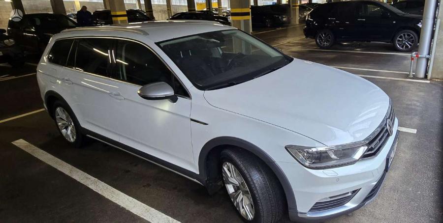 Balts Volkswagen Passat Alltrack 2018 Viļņa, ar dzinēja tilpumu 2.00 L un nobraukumu 210 tūkst. km par 14800 €, foto 3 vietnē AUTOMOTO.COM.LV
