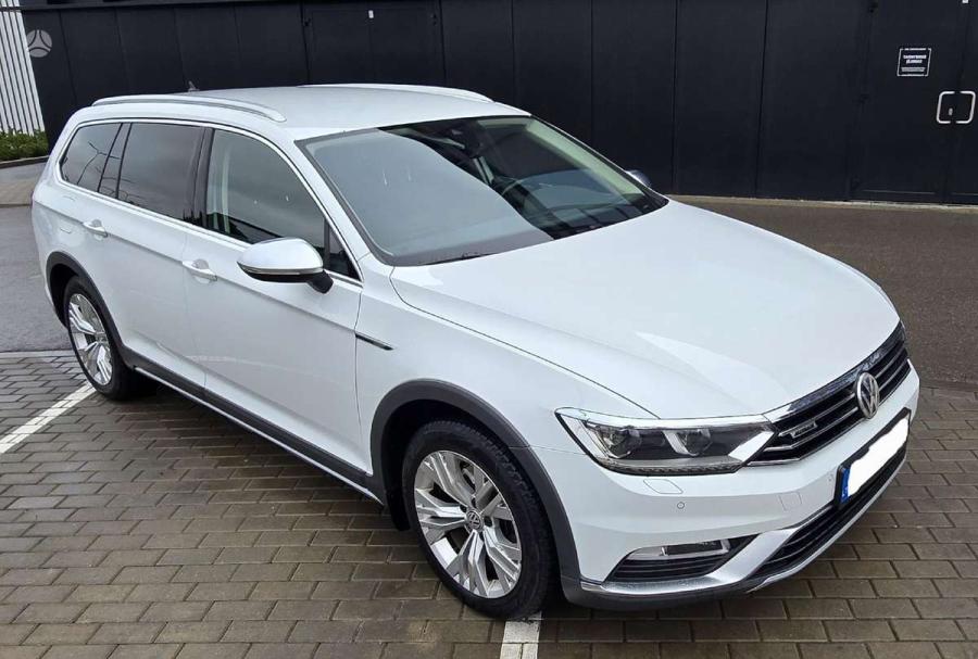 Balts Volkswagen Passat Alltrack 2018 Viļņa, ar dzinēja tilpumu 2.00 L un nobraukumu 210 tūkst. km par 14800 €, foto 15 vietnē AUTOMOTO.COM.LV