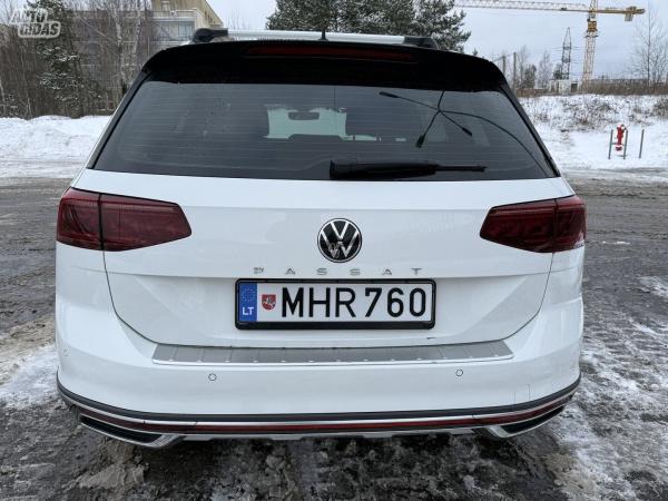 Balts Volkswagen Passat Alltrack 2018 Viļņa, ar dzinēja tilpumu 2.00 L un nobraukumu 150 tūkst. km par 16350 €, foto 4 vietnē AUTOMOTO.COM.LV
