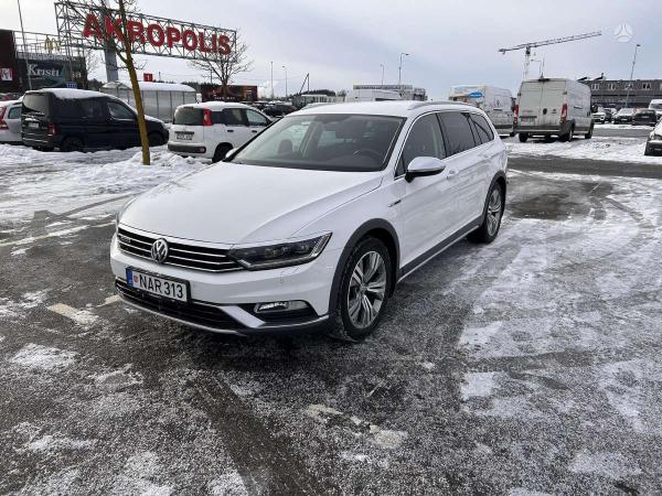 Balts Volkswagen Passat Alltrack 2019 Viļņa, ar dzinēja tilpumu 2.00 L un nobraukumu 188 tūkst. km par 17500 €, foto 2 vietnē AUTOMOTO.COM.LV