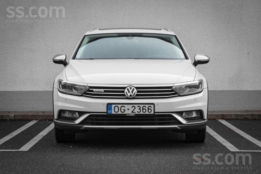 Balts Volkswagen Passat Alltrack 2019 Rīga, ar dzinēja tilpumu 2.00 L un nobraukumu 151 tūkst. km par 17990 €, foto 3 vietnē AUTOMOTO.COM.LV