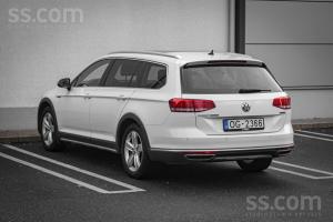 Balts Volkswagen Passat Alltrack 2019 Rīga, ar dzinēja tilpumu 2.00 L un nobraukumu 151 tūkst. km par 17990 €, foto 7 vietnē AUTOMOTO.COM.LV