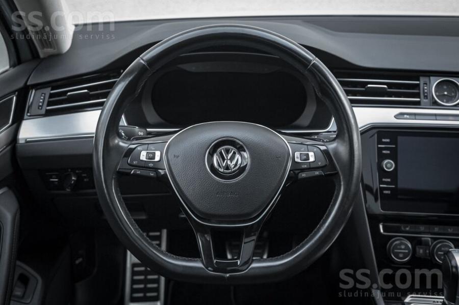 Balts Volkswagen Passat Alltrack 2019 Rīga, ar dzinēja tilpumu 2.00 L un nobraukumu 151 tūkst. km par 17990 €, foto 22 vietnē AUTOMOTO.COM.LV