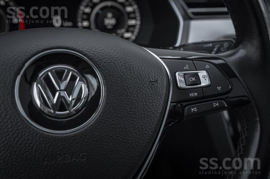 Balts Volkswagen Passat Alltrack 2019 Rīga, ar dzinēja tilpumu 2.00 L un nobraukumu 151 tūkst. km par 17990 €, foto 23 vietnē AUTOMOTO.COM.LV