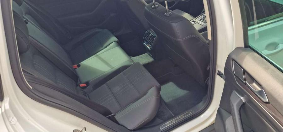 Balts Volkswagen Passat Alltrack 2019 Klaipėda, ar dzinēja tilpumu 1.97 L un nobraukumu 184 tūkst. km par 17590 €, foto 18 vietnē AUTOMOTO.COM.LV
