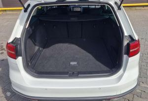 Balts Volkswagen Passat Alltrack 2019 Klaipėda, ar dzinēja tilpumu 1.97 L un nobraukumu 184 tūkst. km par 17590 €, foto 19 vietnē AUTOMOTO.COM.LV