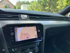 White Volkswagen Passat Alltrack 2020 in Vilnius, with an engine capacity of 1.97 L and mileage of 256 thousand km for 17300 €, photo 27 on AUTOMOTO.COM.LV