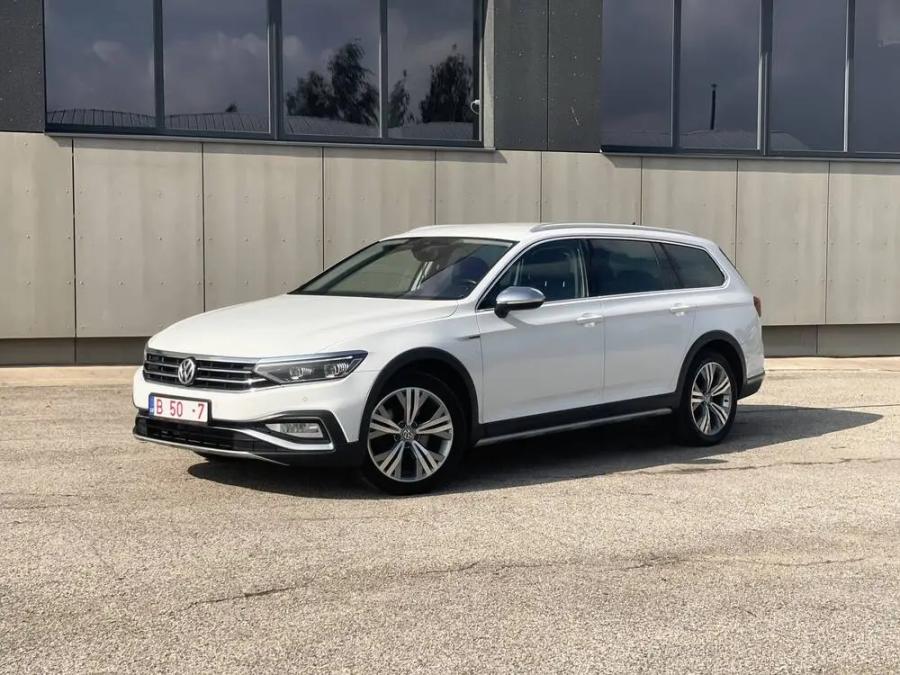 Белый Фольксваген Пассат Альтрак 2020 в Сигулда, объемом двигателя 2.00 л и пробегом 231 тыс. км за 18290 €, фото 1 на AUTOMOTO.COM.LV