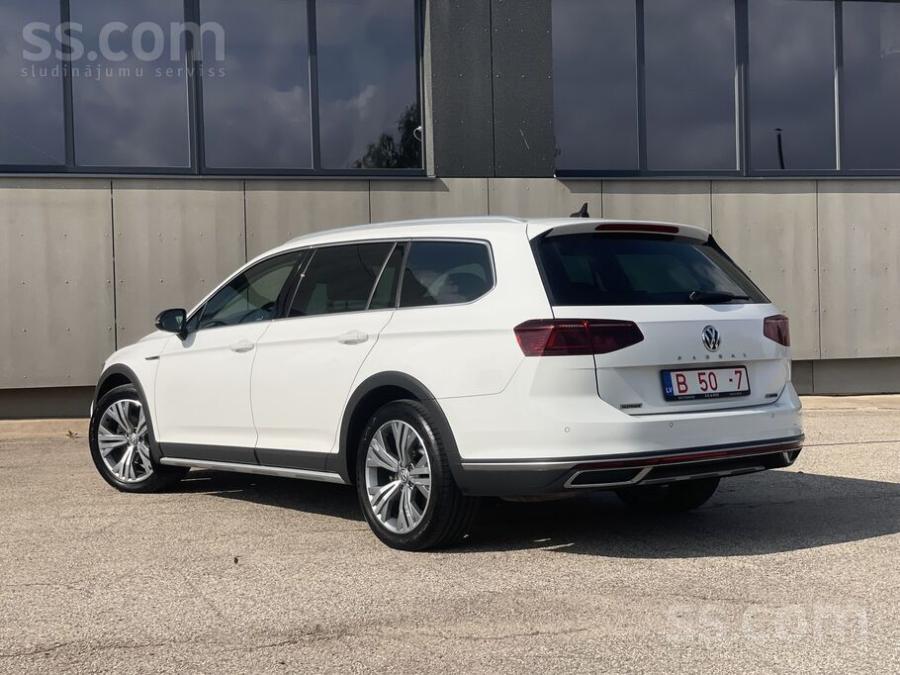 Белый Фольксваген Пассат Альтрак 2020 в Рига, объемом двигателя 2.00 л и пробегом 231 тыс. км за 18290 €, фото 3 на AUTOMOTO.COM.LV