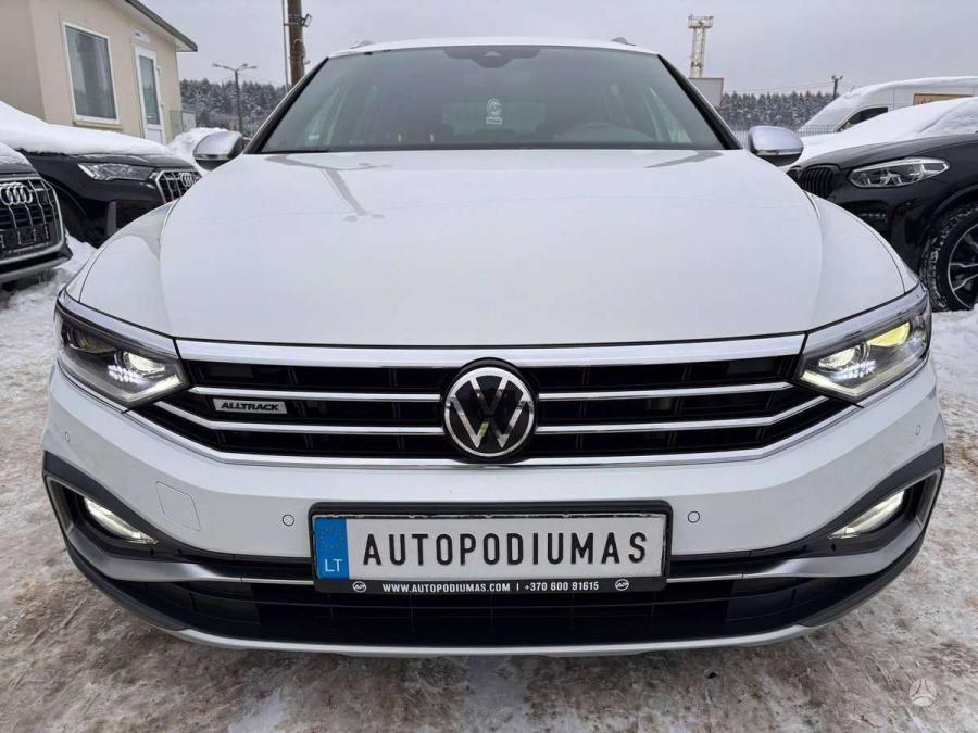 Balts Volkswagen Passat Alltrack 2021 Viļņa, ar dzinēja tilpumu 2.00 L un nobraukumu 108 tūkst. km par 26300 €, foto 3 vietnē AUTOMOTO.COM.LV