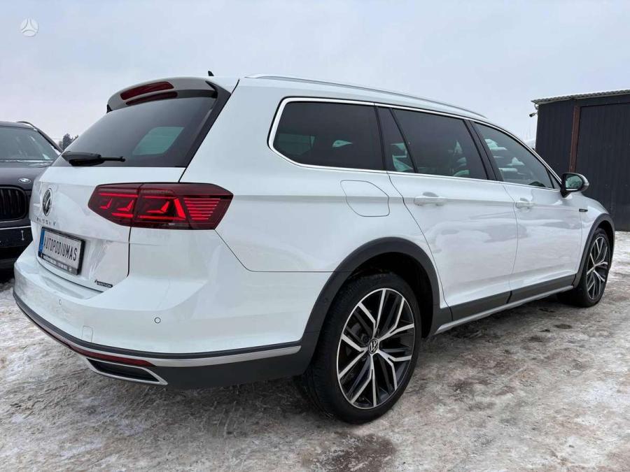 Balts Volkswagen Passat Alltrack 2021 Viļņa, ar dzinēja tilpumu 2.00 L un nobraukumu 108 tūkst. km par 26300 €, foto 6 vietnē AUTOMOTO.COM.LV
