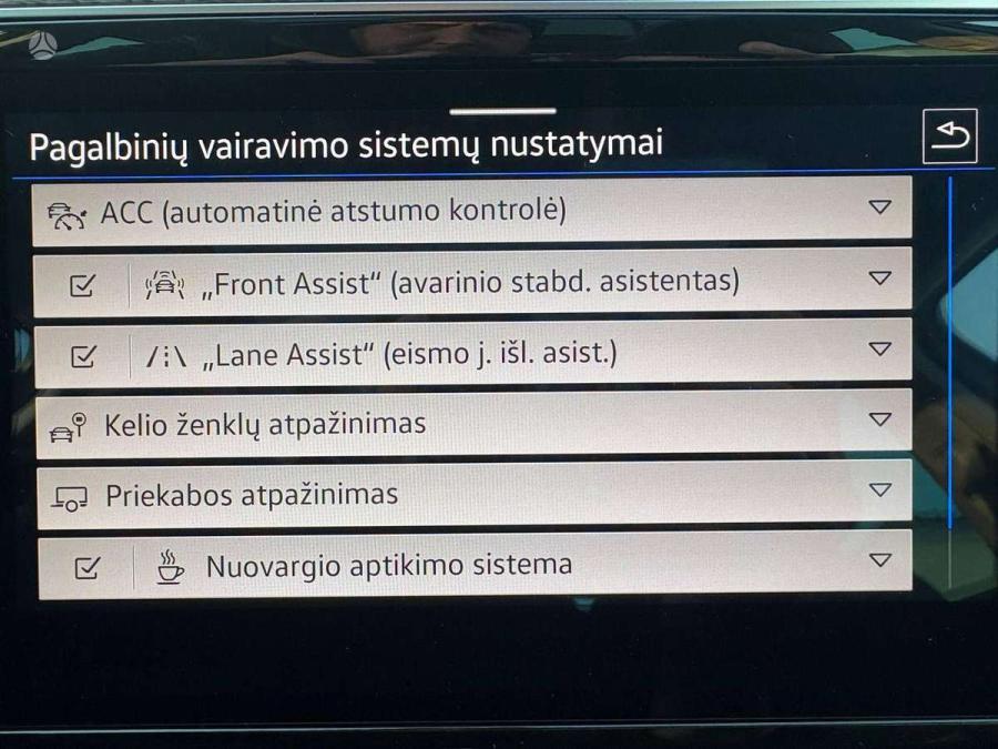 Белый Фольксваген Пассат Альтрак 2023 в Вильнюс, объемом двигателя 1.97 л и пробегом 146 тыс. км за 28600 €, фото 25 на AUTOMOTO.COM.LV