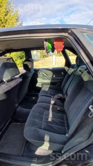 Melns Volkswagen passat-b3 1994 Madona, ar dzinēja tilpumu 2.00 L un nobraukumu 350 tūkst. km par 430 €, foto 9 vietnē AUTOMOTO.COM.LV