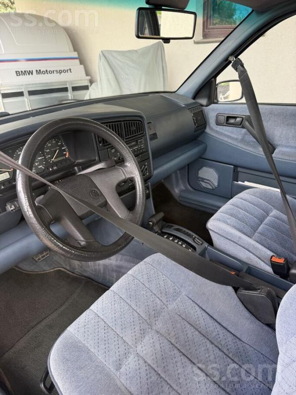 Zils Volkswagen Passat B3 1992 Jelgava, ar dzinēja tilpumu 2.00 L un nobraukumu 123 tūkst. km par 4000 €, foto 8 vietnē AUTOMOTO.COM.LV