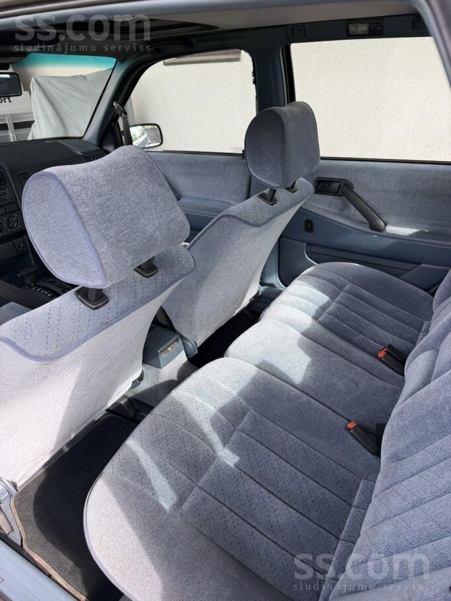 Zils Volkswagen Passat B3 1992 Jelgava, ar dzinēja tilpumu 2.00 L un nobraukumu 123 tūkst. km par 4000 €, foto 10 vietnē AUTOMOTO.COM.LV