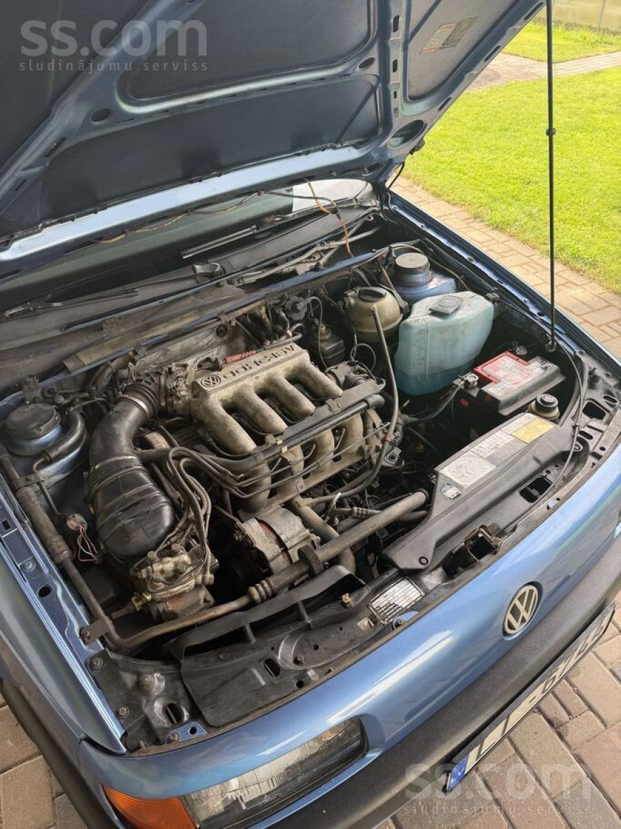 Zils Volkswagen Passat B3 1992 Jelgava, ar dzinēja tilpumu 2.00 L un nobraukumu 123 tūkst. km par 4000 €, foto 12 vietnē AUTOMOTO.COM.LV