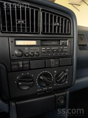 Zils Volkswagen Passat B3 1992 Jelgava, ar dzinēja tilpumu 2.00 L un nobraukumu 123 tūkst. km par 4000 €, foto 17 vietnē AUTOMOTO.COM.LV