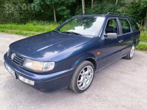 Синий Фольксваген Пассат Б3 1993 в Рига, объемом двигателя 2.00 л и пробегом 0 тыс. км за 700 €, фото 3 на AUTOMOTO.COM.LV