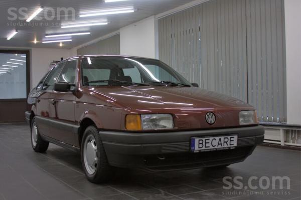 Brown Volkswagen passat-b3 1991 in Ventspils, with an engine capacity of 1.80 L and mileage of 68 thousand km for 3800 €, photo 1 on AUTOMOTO.COM.LV