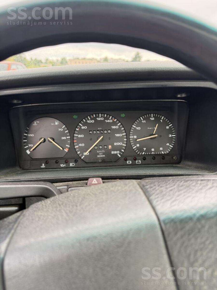 Zaļš Volkswagen Passat B3 1991 Daugavpils, ar dzinēja tilpumu 1.80 L un nobraukumu 435 tūkst. km par 900 €, foto 7 vietnē AUTOMOTO.COM.LV