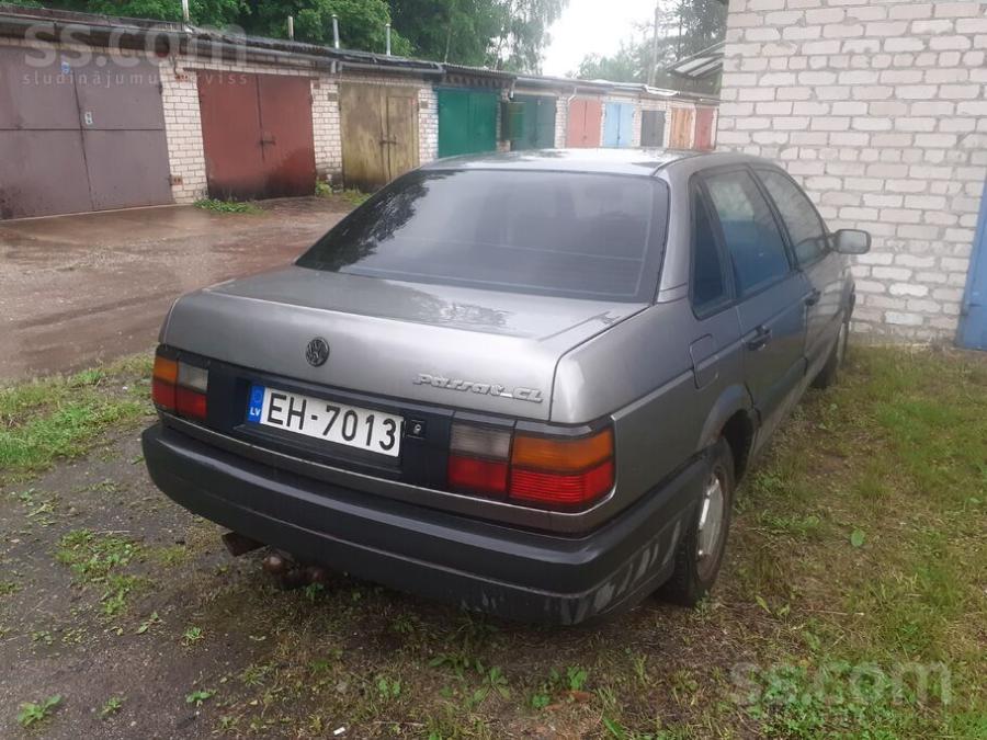 Pelēks Volkswagen passat-b3 1989 Daugavpils, ar dzinēja tilpumu 1.90 L un nobraukumu 385 tūkst. km par 360 €, foto 3 vietnē AUTOMOTO.COM.LV