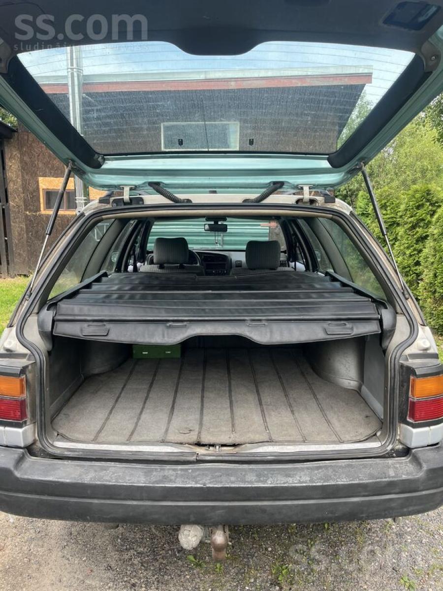 Grey Volkswagen Passat B3 1992 in Gulbene, with an engine capacity of 1.90 L and mileage of 372 thousand km for 1850 €, photo 7 on AUTOMOTO.COM.LV