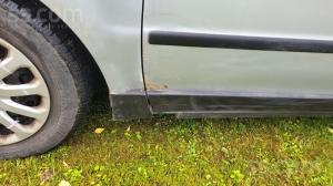 Pelēks Volkswagen Passat B3 1997 Daugavpils, ar dzinēja tilpumu 1.80 L un nobraukumu 372 tūkst. km par 750 €, foto 8 vietnē AUTOMOTO.COM.LV