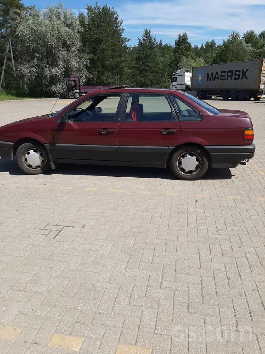 Sarkans Volkswagen passat-b3 1989 Rīga, ar dzinēja tilpumu 1.60 L un nobraukumu 355 tūkst. km par 1200 €, foto 1 vietnē AUTOMOTO.COM.LV