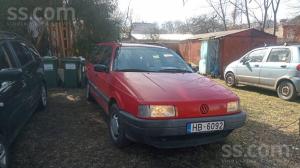 Sarkans Volkswagen passat-b3 1992 Rīga, ar dzinēja tilpumu 1.90 L un nobraukumu 209 tūkst. km par 1500 €, foto  vietnē AUTOMOTO.COM.LV