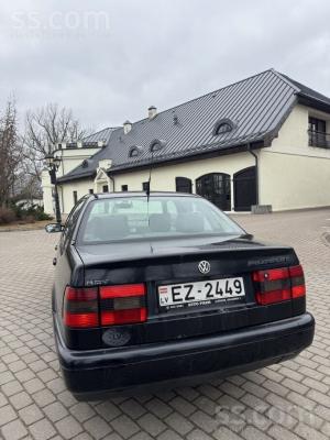 Черный Фольксваген Пассат Б4 1995 в Гулбене, объемом двигателя 1.80 л и пробегом 390 тыс. км за 700 €, фото 7 на AUTOMOTO.COM.LV