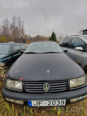 Melns Volkswagen passat-b4 1995 Cēsis, ar dzinēja tilpumu 1.90 L un nobraukumu 500 tūkst. km par 200 €, foto  vietnē AUTOMOTO.COM.LV