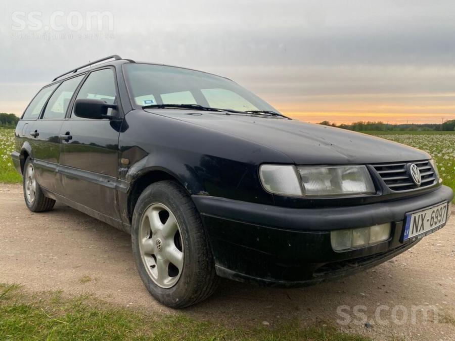 Melns Volkswagen passat-b4 1996 Cēsis, ar dzinēja tilpumu 1.90 L un nobraukumu 364 tūkst. km par 400 €, foto 1 vietnē AUTOMOTO.COM.LV