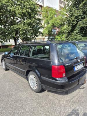 Melns Volkswagen passat-b4 1999 Rīga, ar dzinēja tilpumu 1.90 L un nobraukumu 212 tūkst. km par 700 €, foto 4 vietnē AUTOMOTO.COM.LV