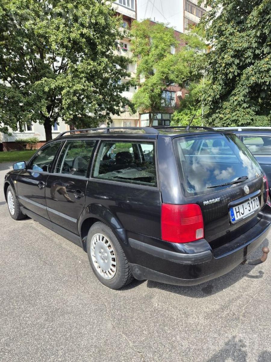 Melns Volkswagen passat-b4 1999 Rīga, ar dzinēja tilpumu 1.90 L un nobraukumu 212 tūkst. km par 700 €, foto 4 vietnē AUTOMOTO.COM.LV
