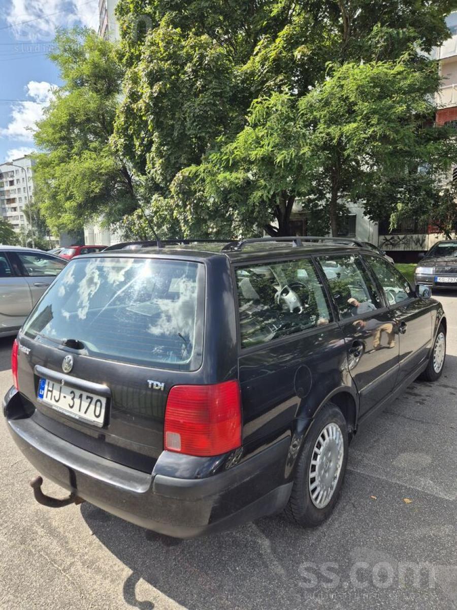 Melns Volkswagen passat-b4 1999 Rīga, ar dzinēja tilpumu 1.90 L un nobraukumu 212 tūkst. km par 700 €, foto 5 vietnē AUTOMOTO.COM.LV
