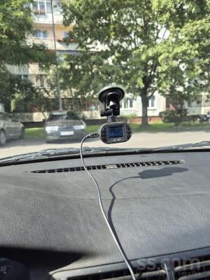 Melns Volkswagen passat-b4 1999 Rīga, ar dzinēja tilpumu 1.90 L un nobraukumu 212 tūkst. km par 700 €, foto 9 vietnē AUTOMOTO.COM.LV