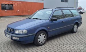 Blue Volkswagen passat-b4 1995 in Riga, with an engine capacity of 1.80 L and mileage of 275 thousand km for 990 €, photo 1 on AUTOMOTO.COM.LV