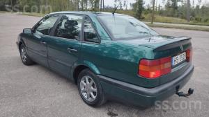 Zaļš Volkswagen passat-b4 1995 Cēsis, ar dzinēja tilpumu 1.90 L un nobraukumu 407 tūkst. km par 1500 €, foto 6 vietnē AUTOMOTO.COM.LV
