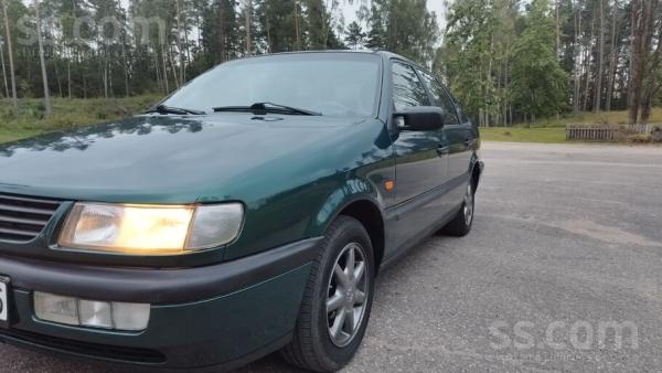 Zaļš Volkswagen passat-b4 1995 Cēsis, ar dzinēja tilpumu 1.90 L un nobraukumu 407 tūkst. km par 1500 €, foto 8 vietnē AUTOMOTO.COM.LV
