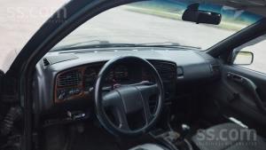 Zaļš Volkswagen passat-b4 1995 Cēsis, ar dzinēja tilpumu 1.90 L un nobraukumu 407 tūkst. km par 1500 €, foto 14 vietnē AUTOMOTO.COM.LV