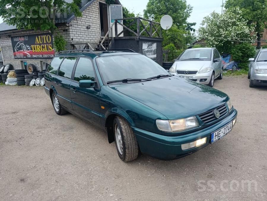 Zaļš Volkswagen passat-b4 1996 Rēzekne, ar dzinēja tilpumu 1.60 L un nobraukumu 319 tūkst. km par 1200 €, foto 4 vietnē AUTOMOTO.COM.LV
