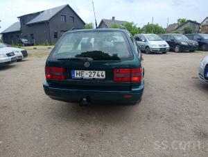 Zaļš Volkswagen passat-b4 1996 Rēzekne, ar dzinēja tilpumu 1.60 L un nobraukumu 319 tūkst. km par 1200 €, foto 7 vietnē AUTOMOTO.COM.LV
